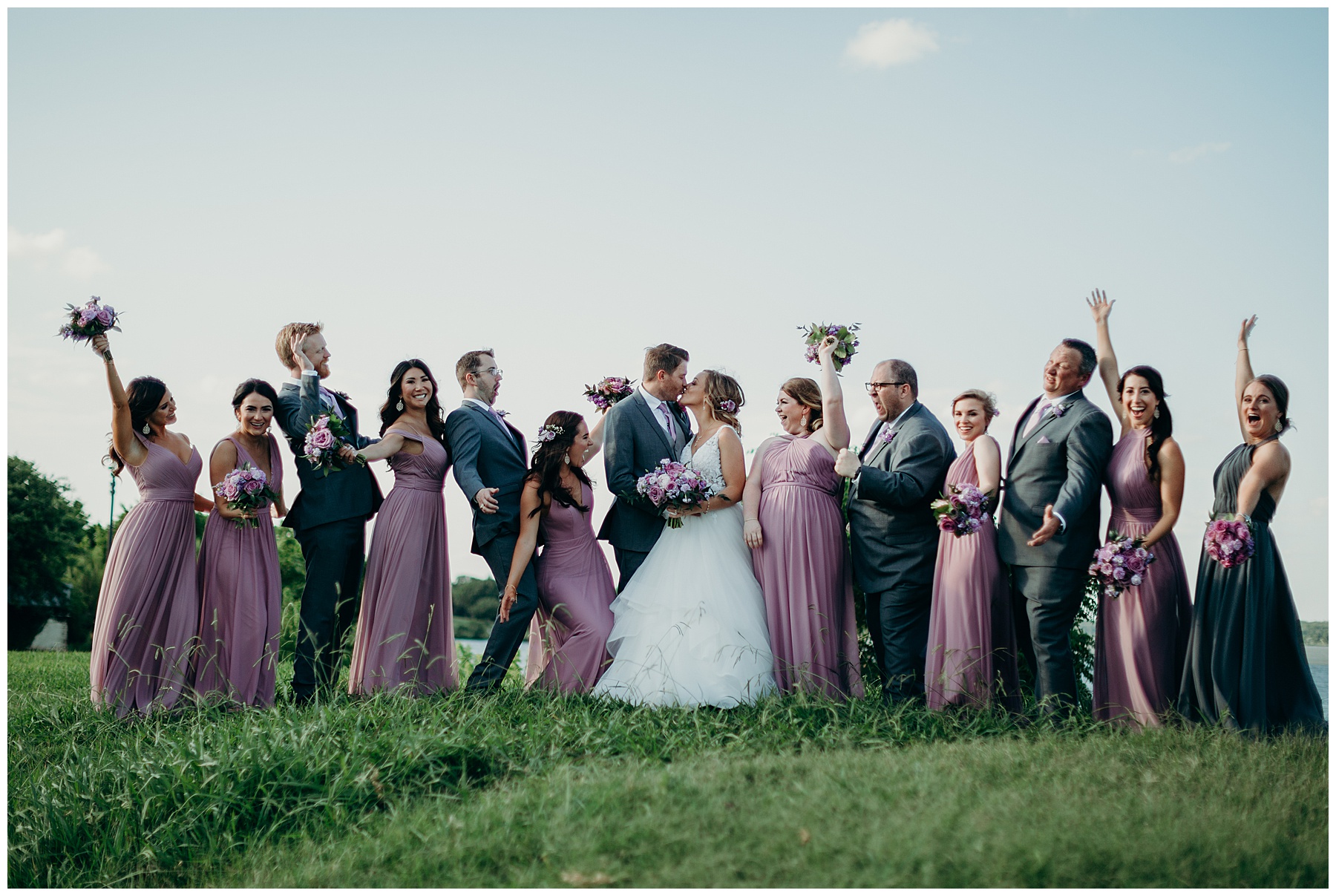 Filter Building Wedding Photos in Dallas, TX - Leah Goetzel Photography