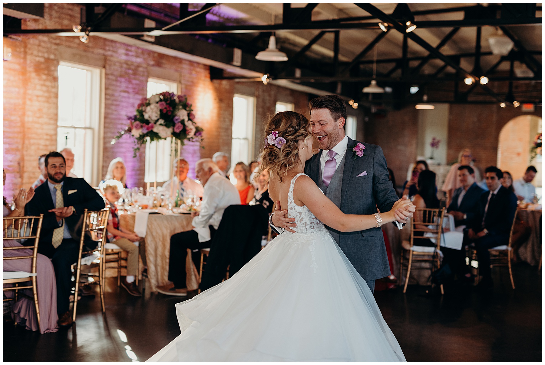Filter Building Wedding Photos in Dallas, TX - Leah Goetzel Photography