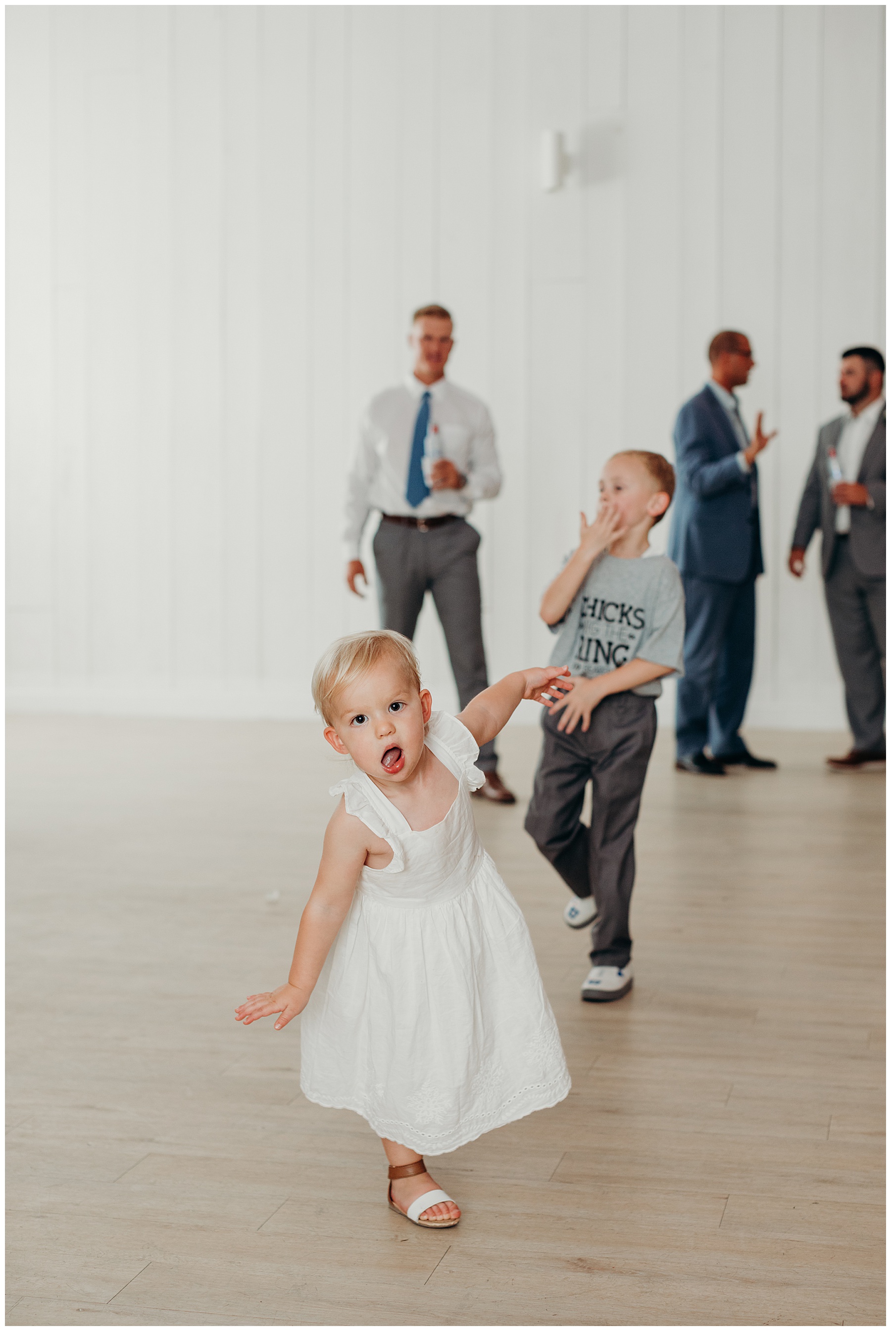 Grand Ivory Wedding In Dallas Texas Leah Goetzel Photography