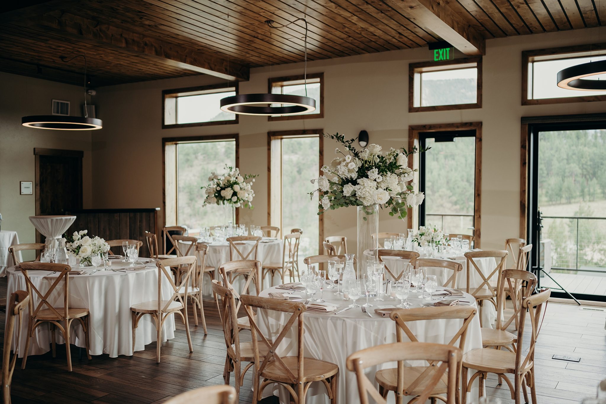 SkyView Wedding Venue - Leah Goetzel Photography