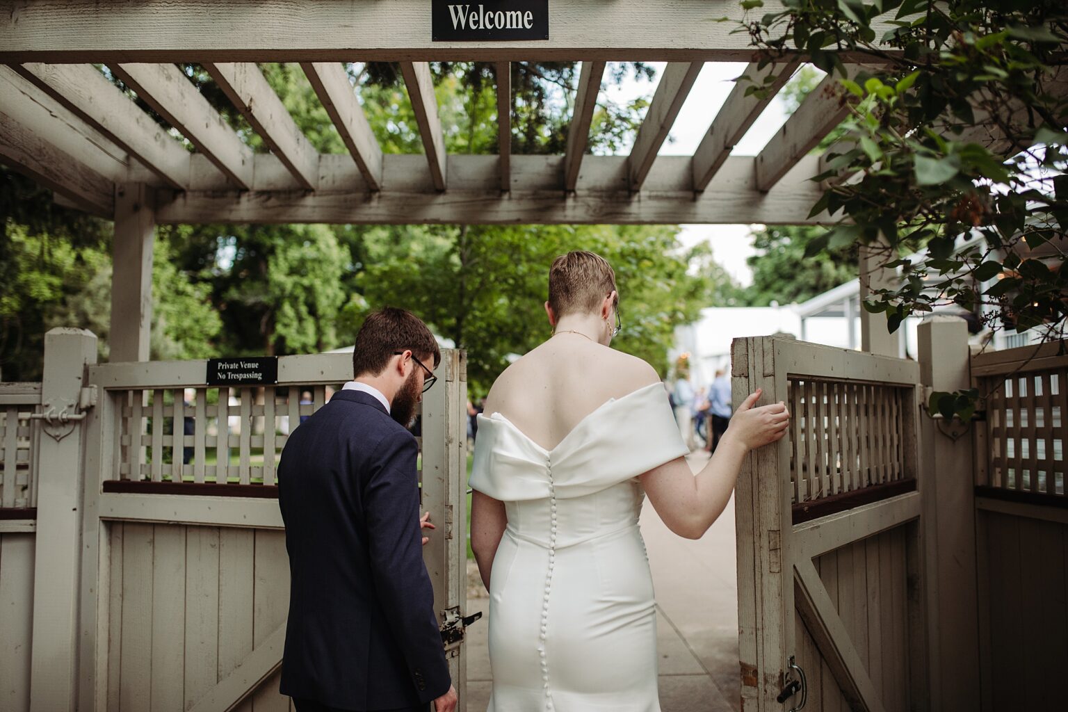 Koenig Alumni Center Wedding Guide - Leah Goetzel Photography