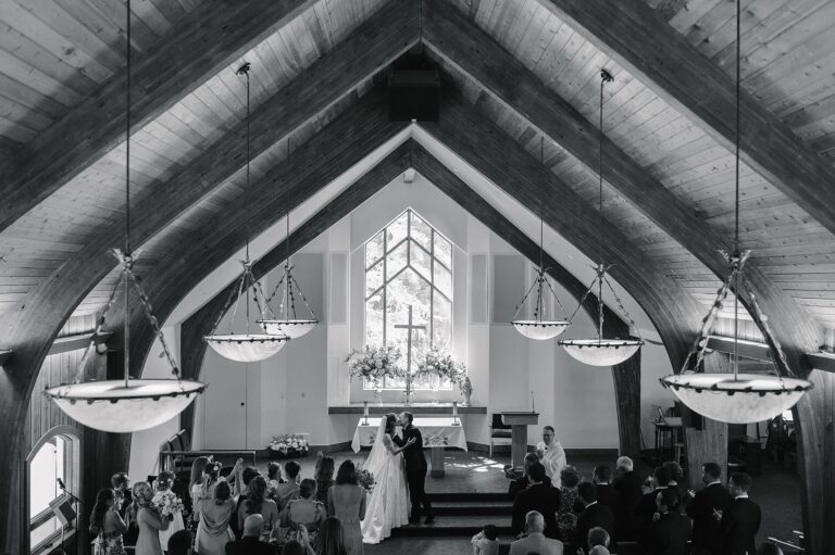 Vail Interfaith Chapel - Leah Goetzel Photography